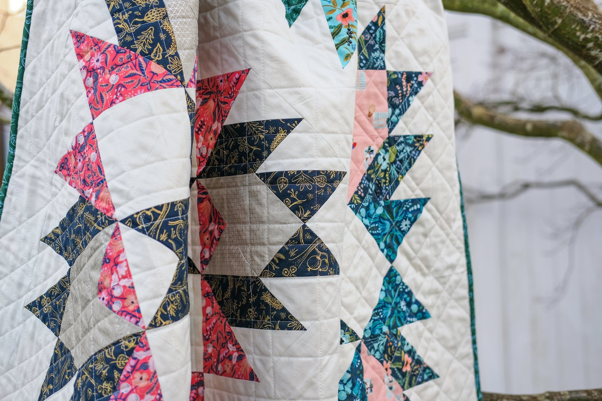 The Isabella Quilt Pattern – Kitchen Table Quilting