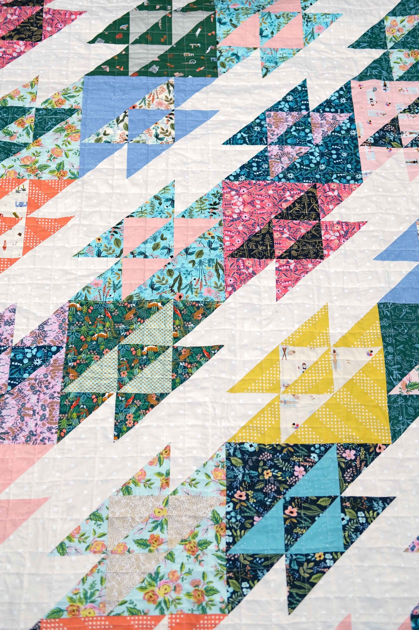 The Georgie Quilt in Rifle Paper Co. – Kitchen Table Quilting