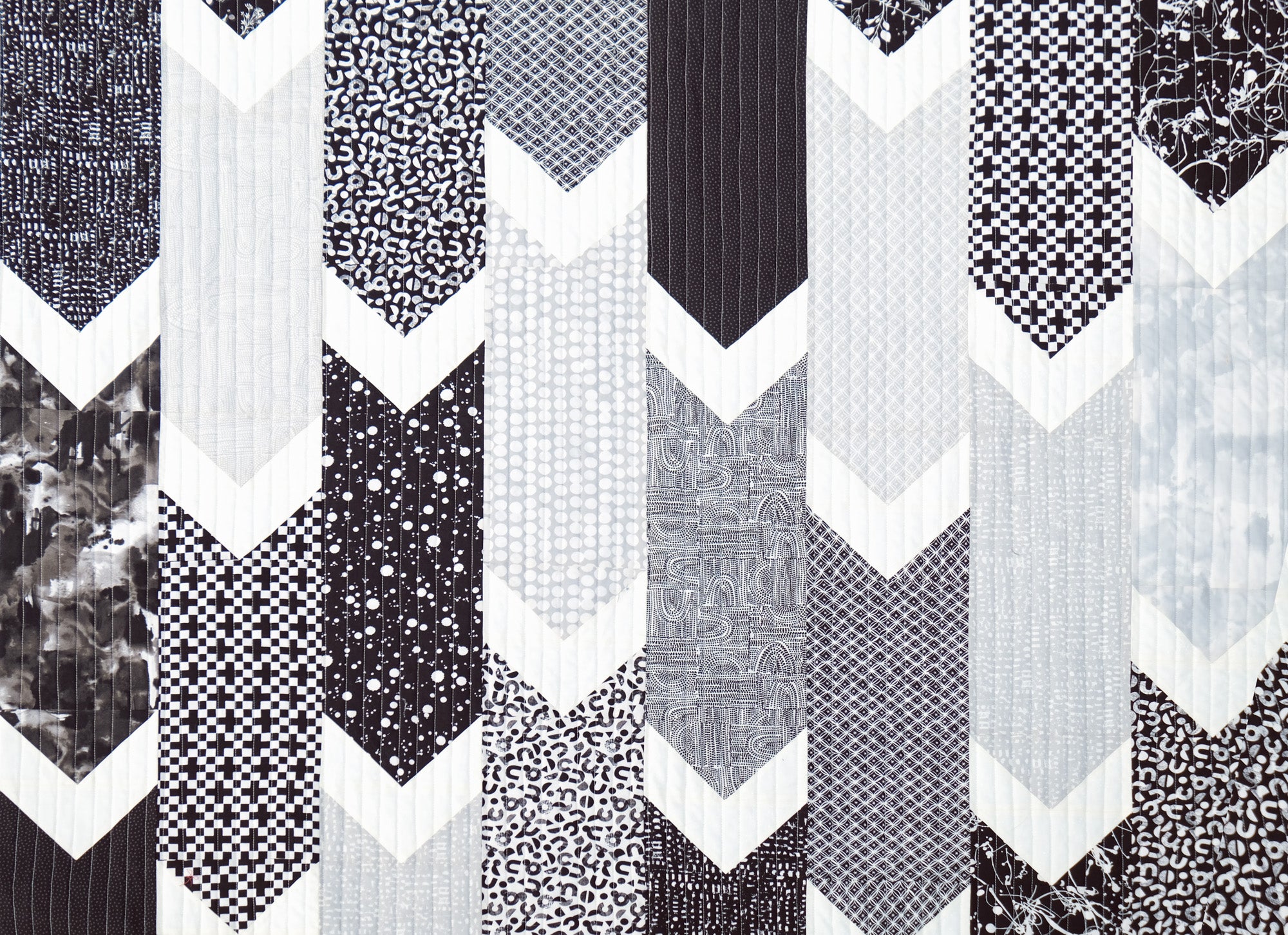 The Verity Quilt in Achroma – Kitchen Table Quilting