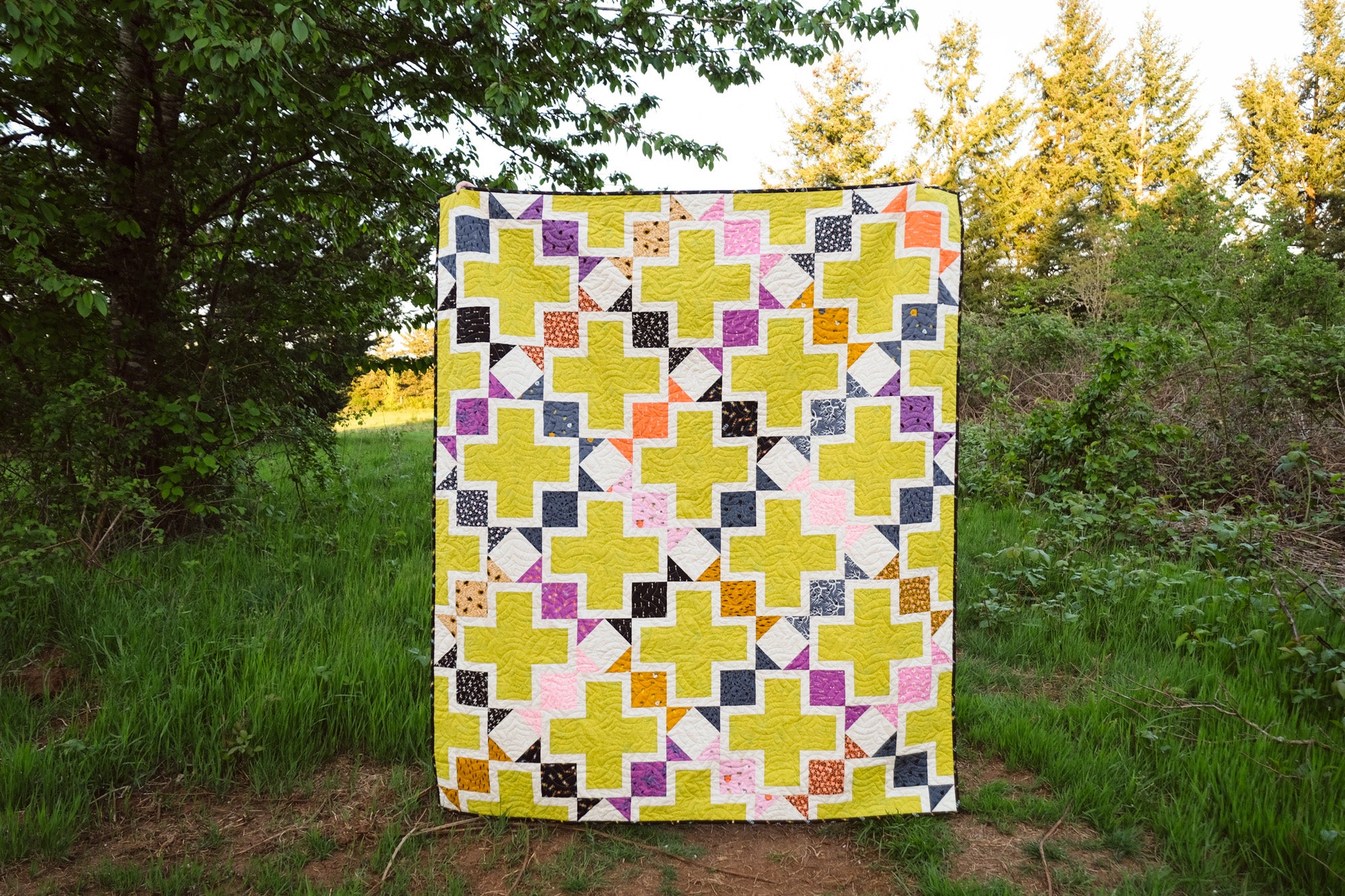 Boo! The Tabitha Quilt in Tiny Frights – Kitchen Table Quilting