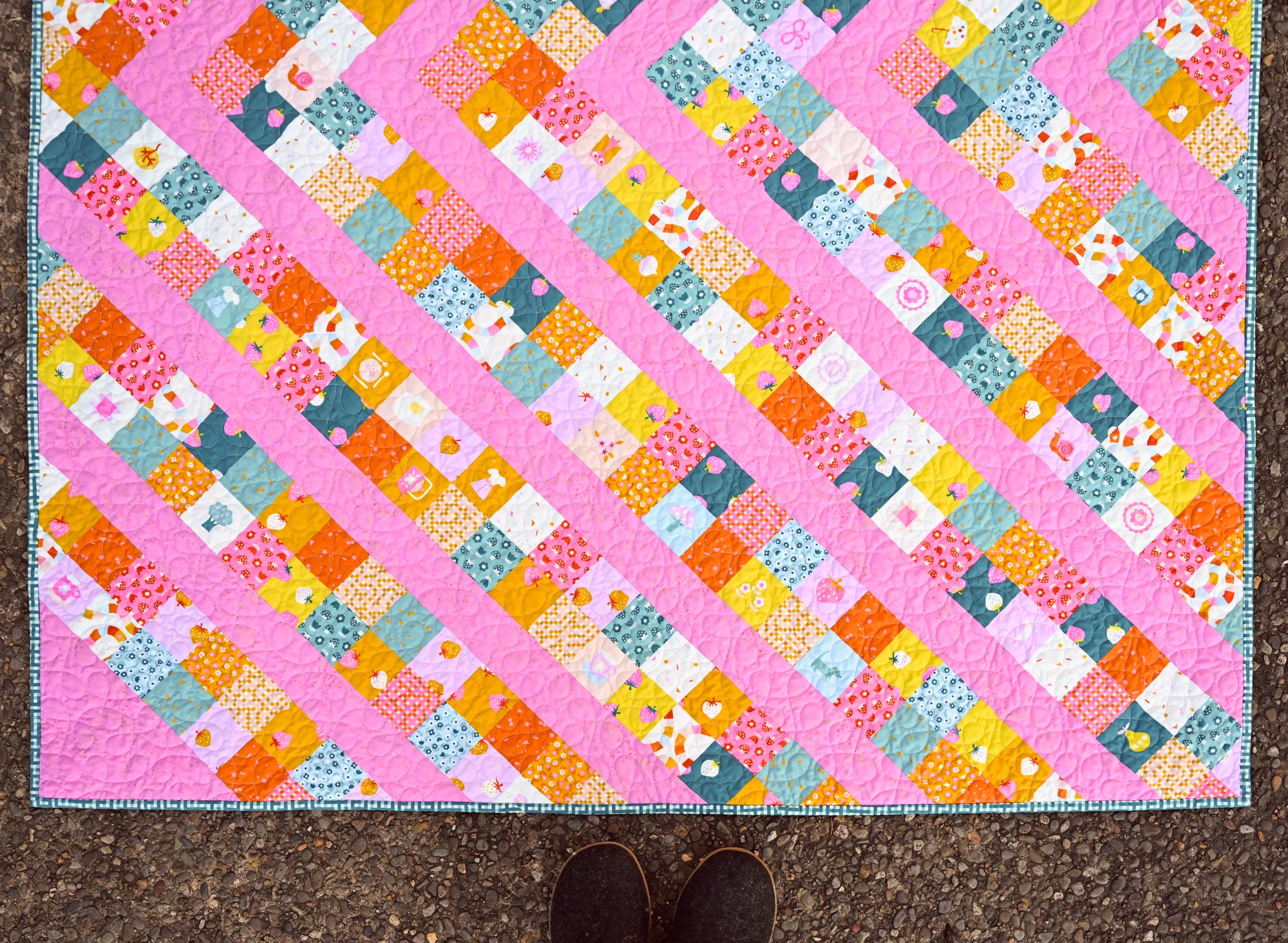 The Erica Quilt Pattern in Picture Book – Kitchen Table Quilting