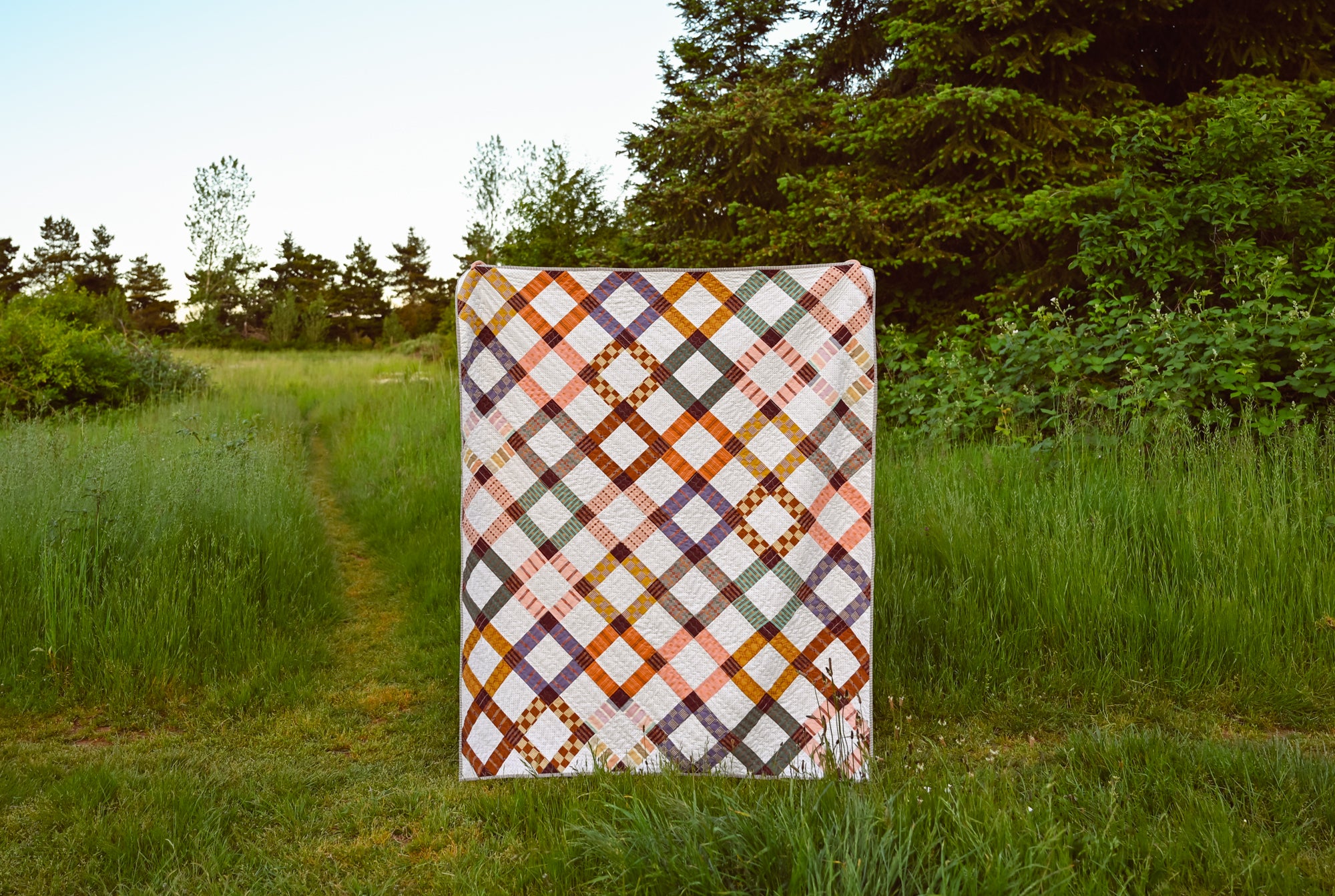 The Ivy Quilt in Canyon Springs – Kitchen Table Quilting