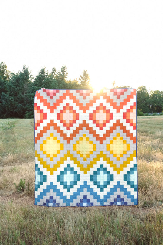 The Stella Quilt PDF Pattern – Kitchen Table Quilting