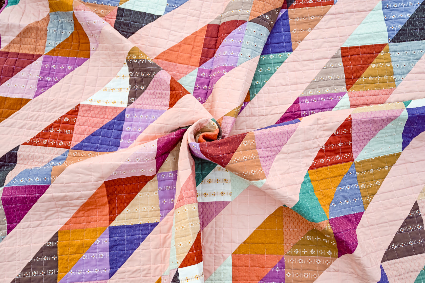 The Daphne Quilt PDF Pattern – Kitchen Table Quilting