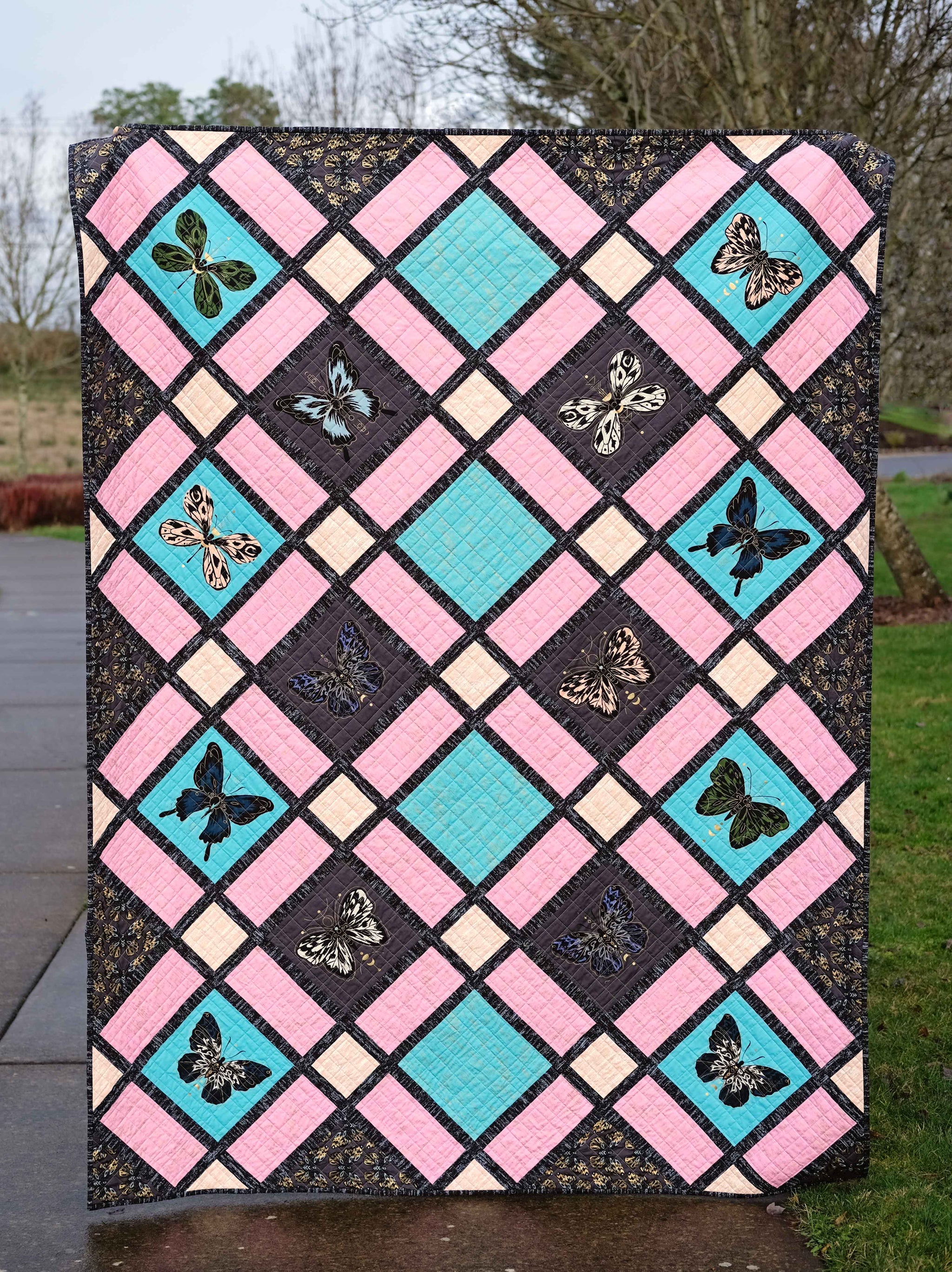 The Delilah Quilt PDF Pattern – Kitchen Table Quilting